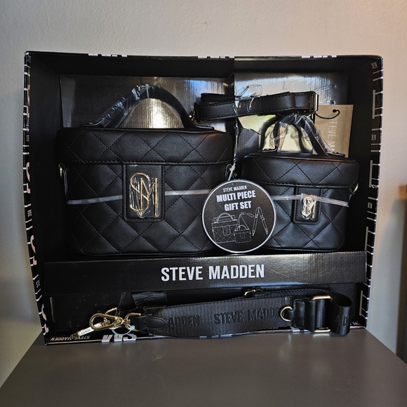 Steve Madden | Bags | Steve Madden Black Quilted Box Bag Gift Set ...